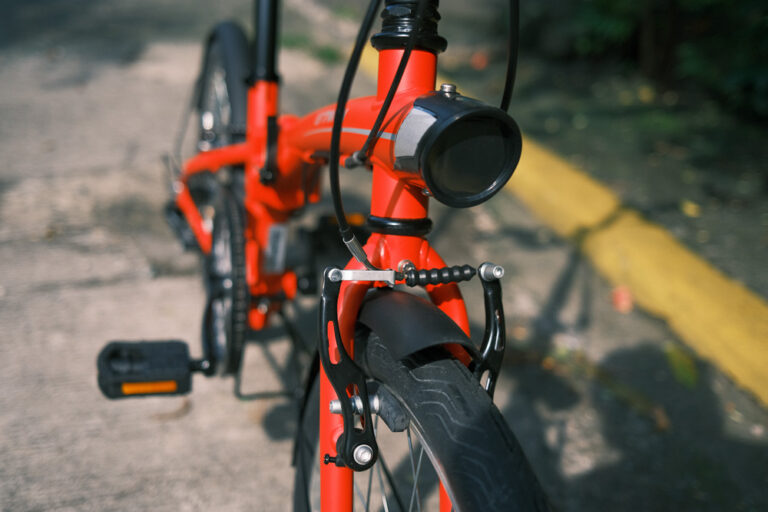 The Btwin Tilt 120 is good enough for first-timers | VISOR