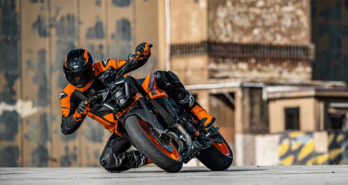 KTM 990 Duke debuts in Europe with 123hp and only 179kg | VISOR