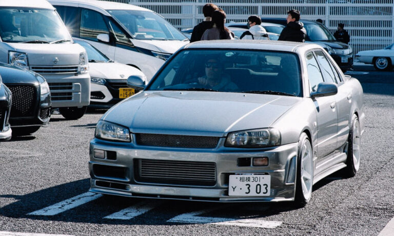 Photos: A Sunday Daikoku Futo parking area meet | VISOR