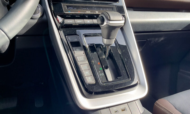 Toyota Zenix Q HEV: Revolutionary good | VISOR