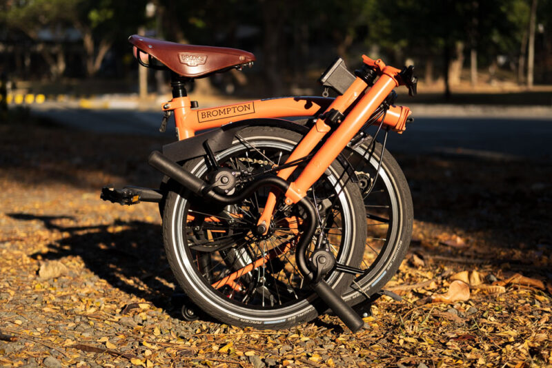 Straight out of Brompton with the C Line Explore | VISOR