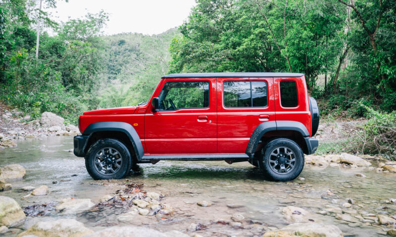 Suzuki Jimny 5-Door GLX AT: A misunderstood bigger version of the ...