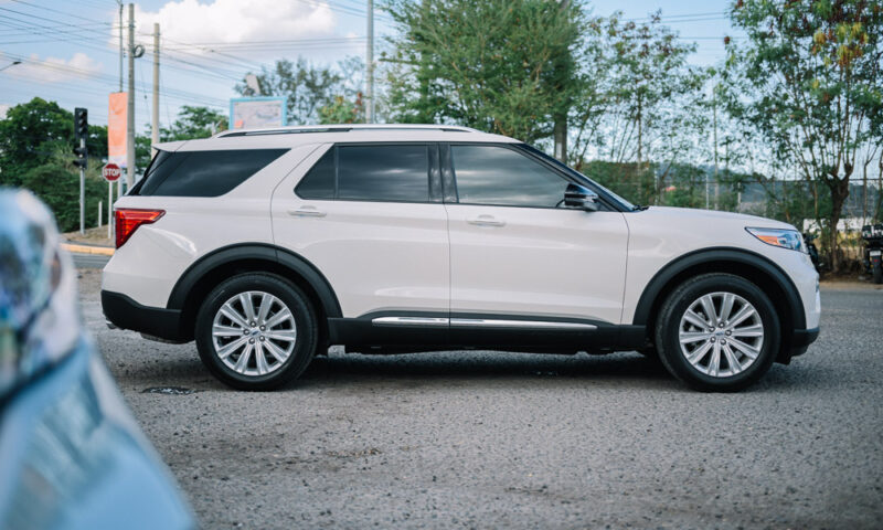 An expedition to Subic with the Ford Explorer | VISOR