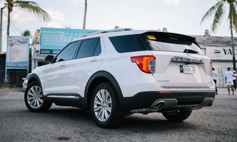 An expedition to Subic with the Ford Explorer | VISOR