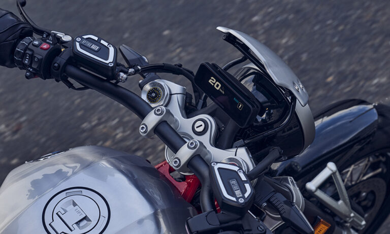 All-new BMW R12 nineT roadster and R12 cruiser unveiled | VISOR