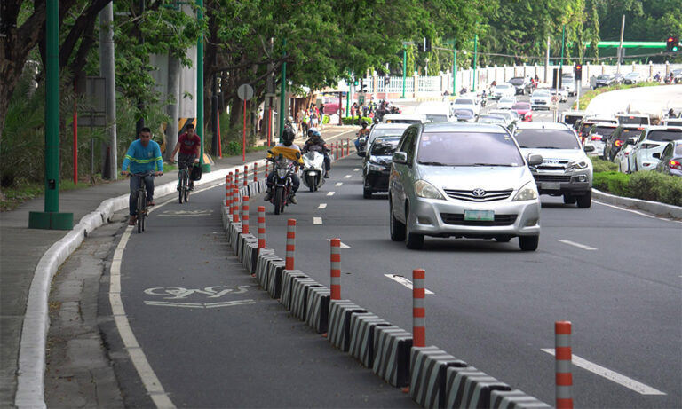 DOTr clarifies ‘sharrow’ markings in Lawton Avenue bike lanes | VISOR