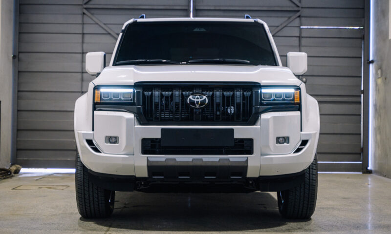 We tried the all-new boxy Toyota Land Cruiser Prado | VISOR