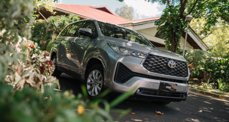 Toyota Zenix V CVT: Family-friendly evolution | VISOR