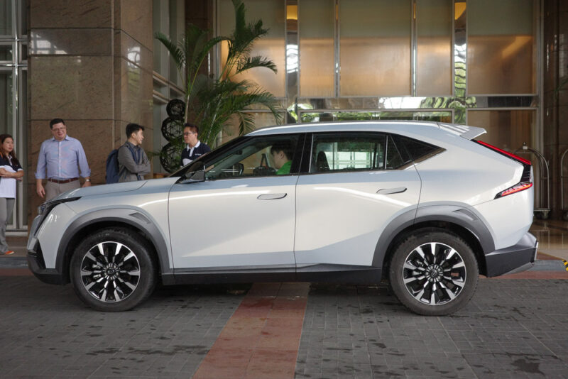 The GAC Emkoo Hybrid gives the best of both worlds | VISOR