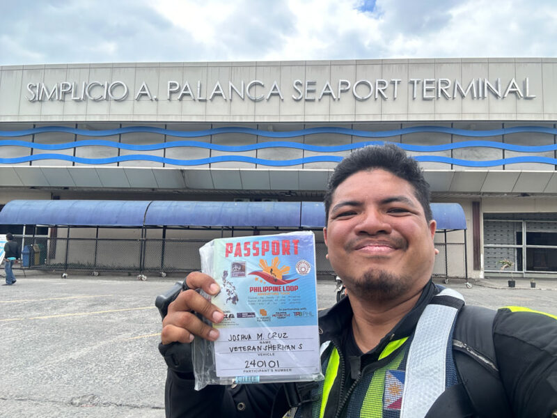This man did a Philippine Loop Adventure Tour…on an electric unicycle ...