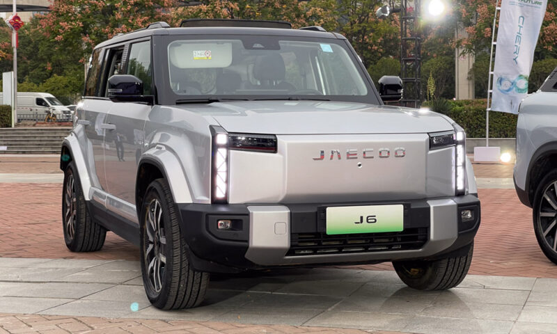 The Jaecoo EJ6 is a boxy, fully electric SUV | VISOR