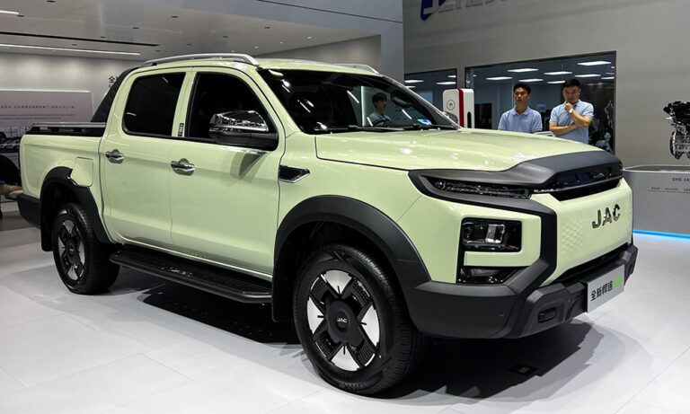 JAC Motors celebrates 60 years with T9 truck, PHEV models, and De-Fine ...