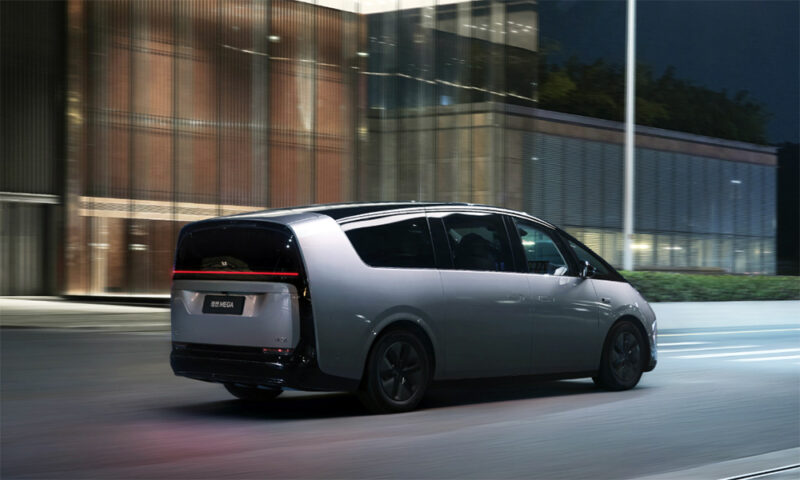 The Li Auto Mega is a four-wheel luxury maglev | VISOR