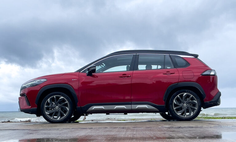 Toyota Corolla Cross 1.8 GR-S HEV: Good, made even better | VISOR