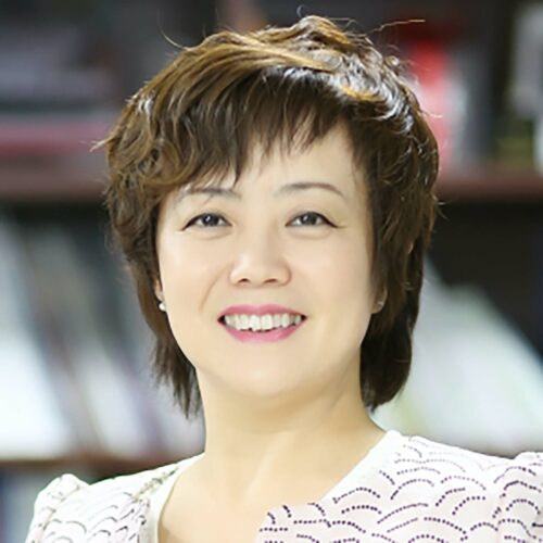 BYD executive vice president Stella Li is 2025 World Car Person of the ...