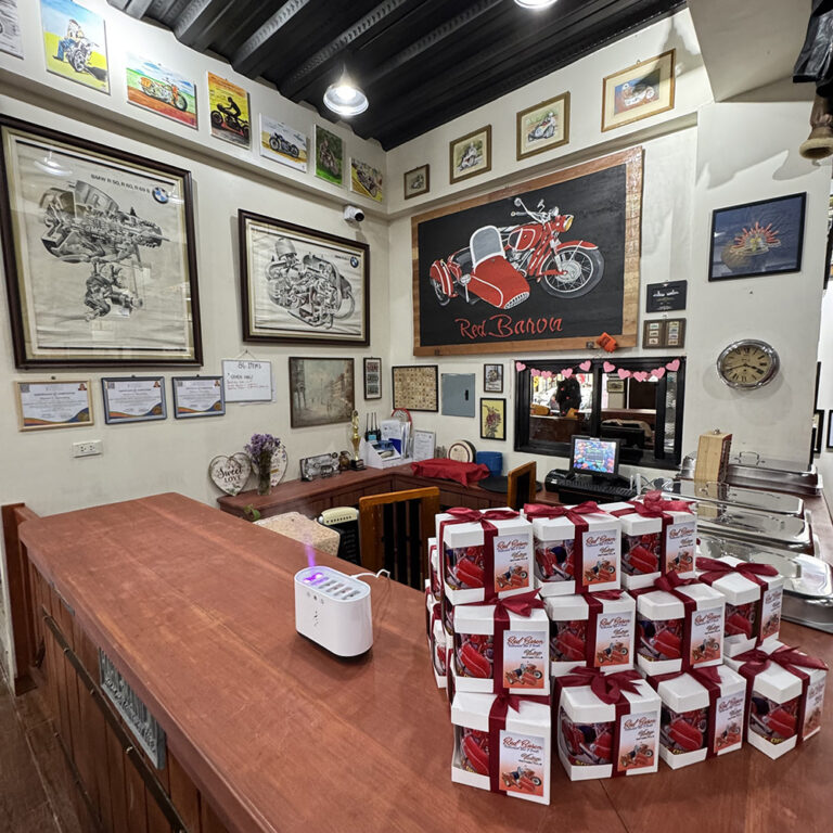 In Pangasinan, a new restaurant is a shrine to motorcycles | VISOR