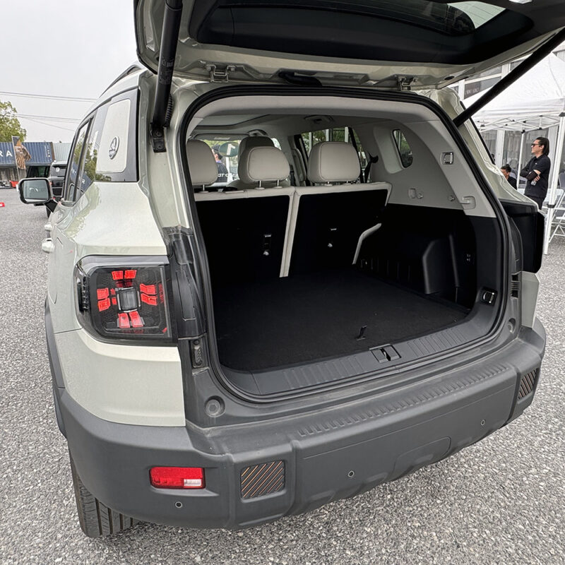 Photos: The Jetour T1 i-DM PHEV compact crossover SUV | VISOR