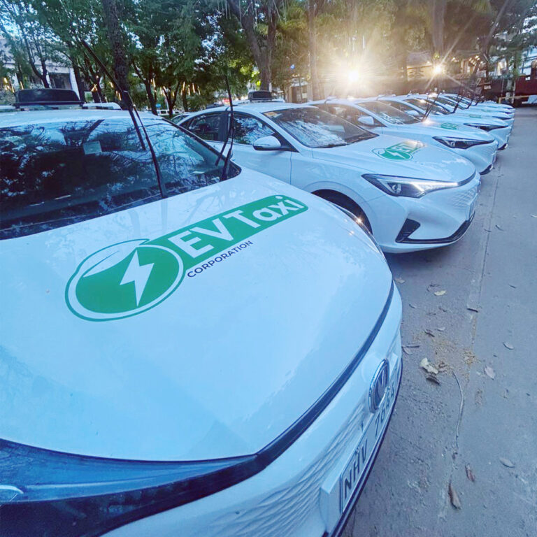 Want to ride a full-electric taxi? Grab hears you | VISOR