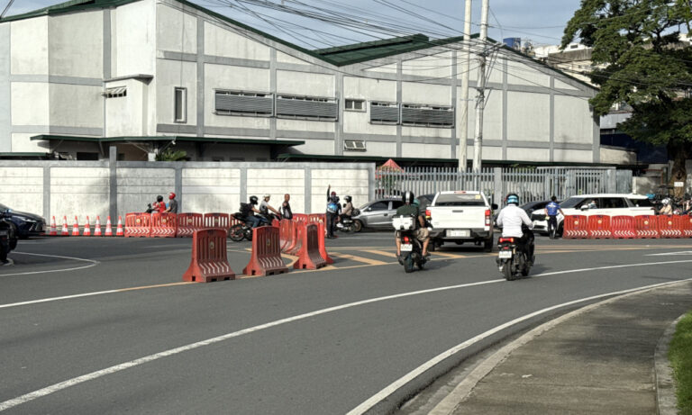 Left turns allowed from Fairlane Street in Kapitolyo to Santa Monica ...